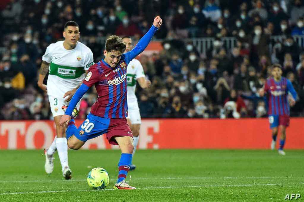 Gabi scores a historic goal with Barcelona, and surpasses Messi