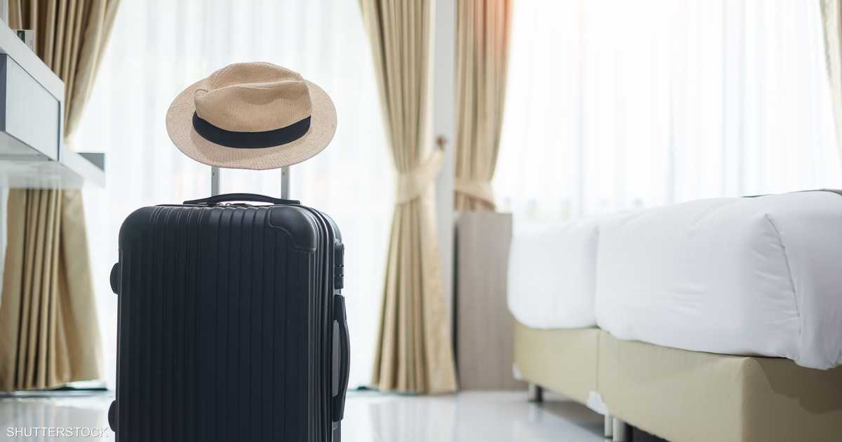 An Incredible Experience in a Hotel.. A tourist accidentally discovers ...