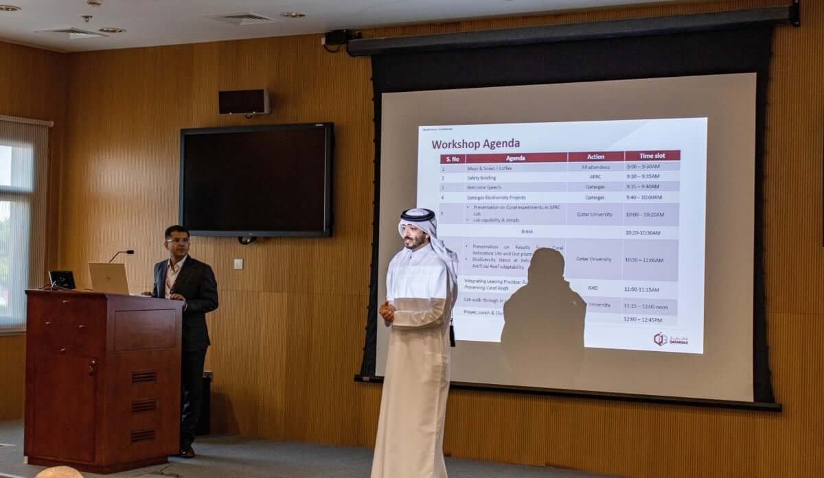 "Qatargas" It showcases its achievements in the field of coral reef ...