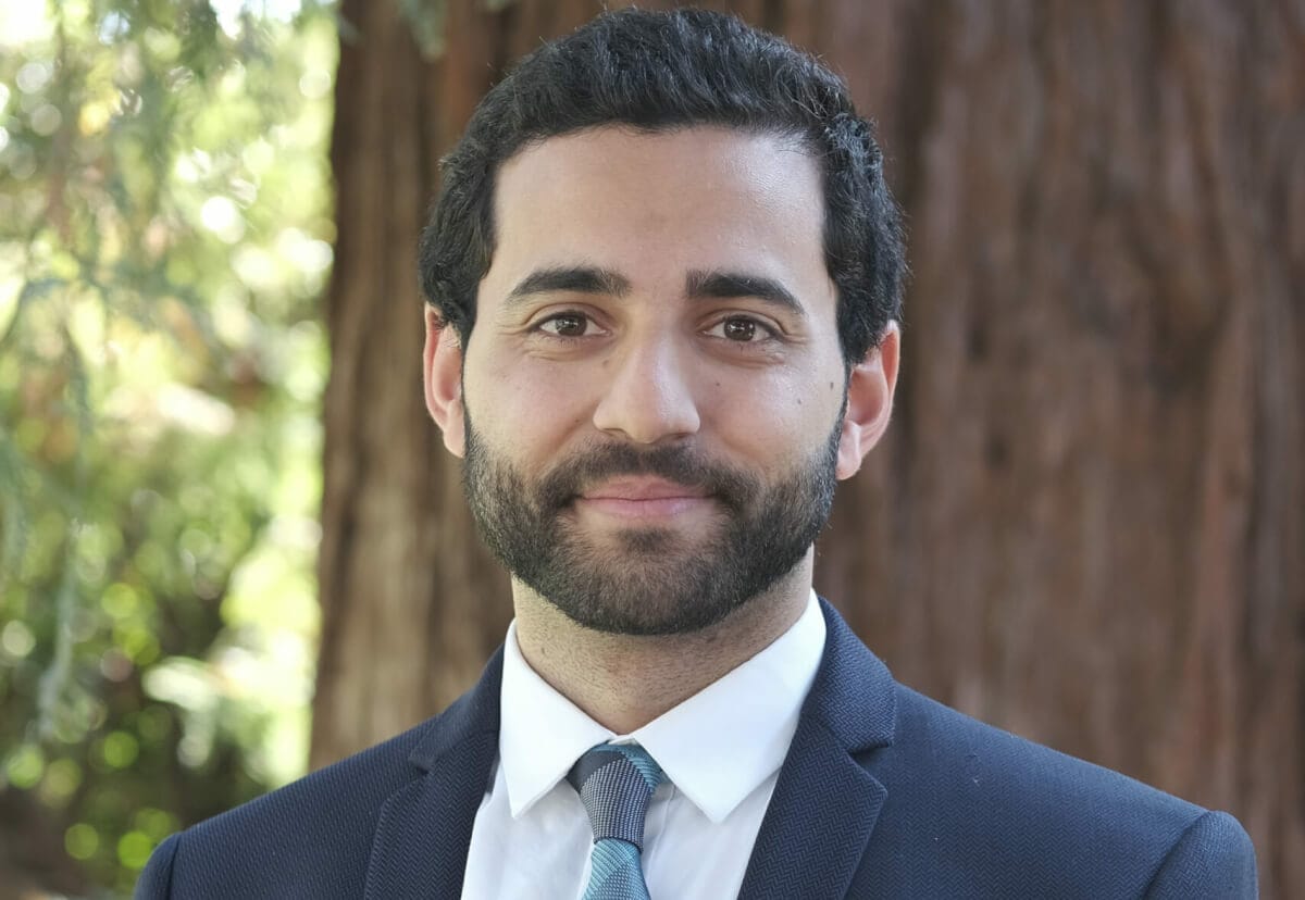 Harvard chooses the first Muslim to chair the editor of its legal magazine