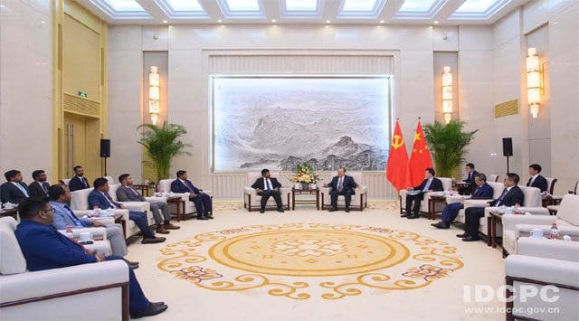 Liu Chienchao meets delegation of Sri Lankan ruling coalition activists
