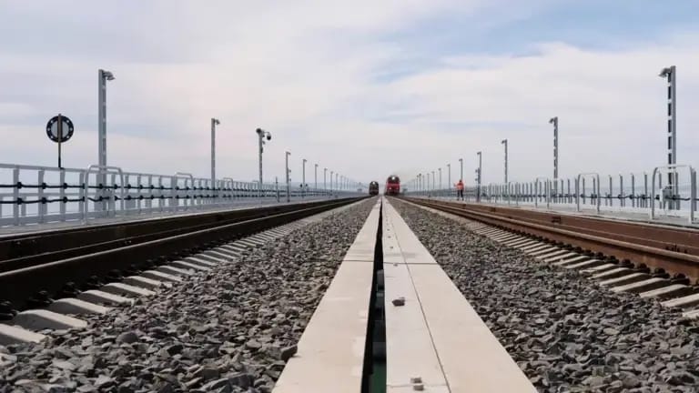 Rail traffic on the Crimean Bridge was fully restored 7 months after ...