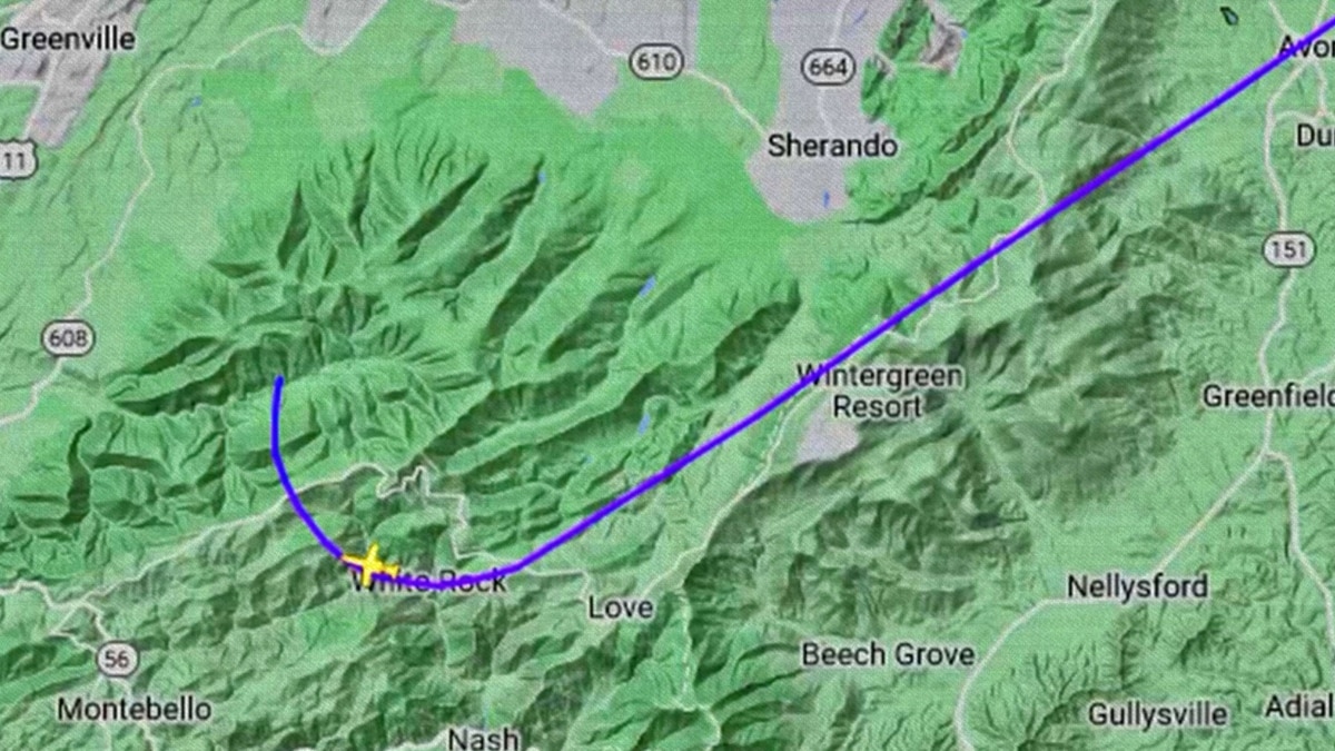 An off-road private jet flew over Washington DC and crashed in Virginia